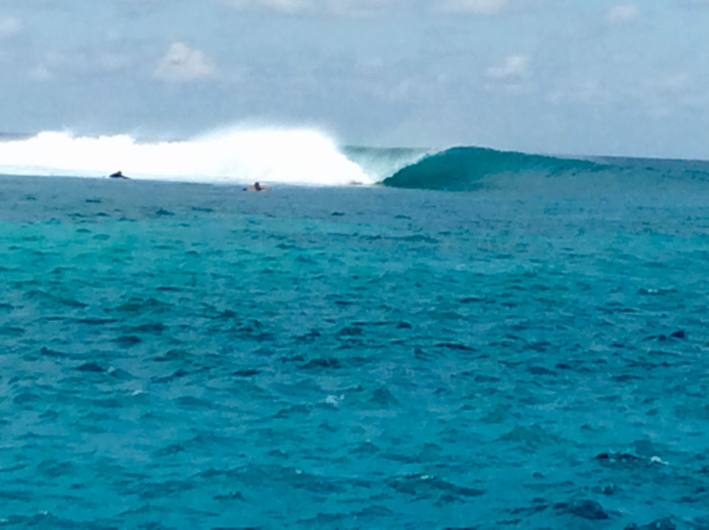 Macking swell hitting Timor - Surf Rote Island